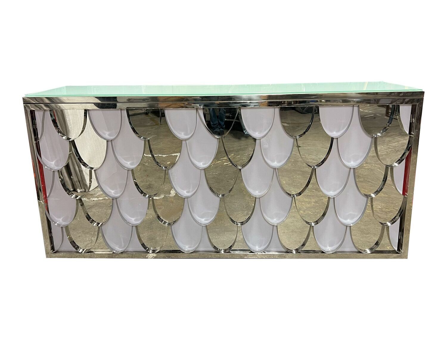 8ft Silver Shell Bar