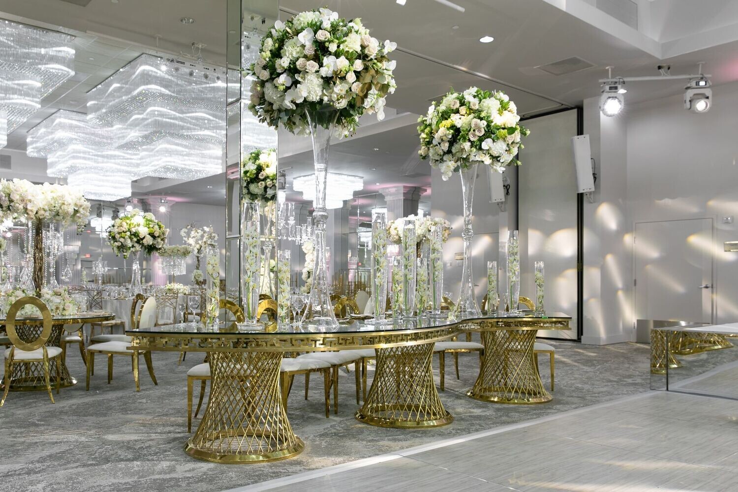 Gold S-Shaped Table 4FT x 10FT