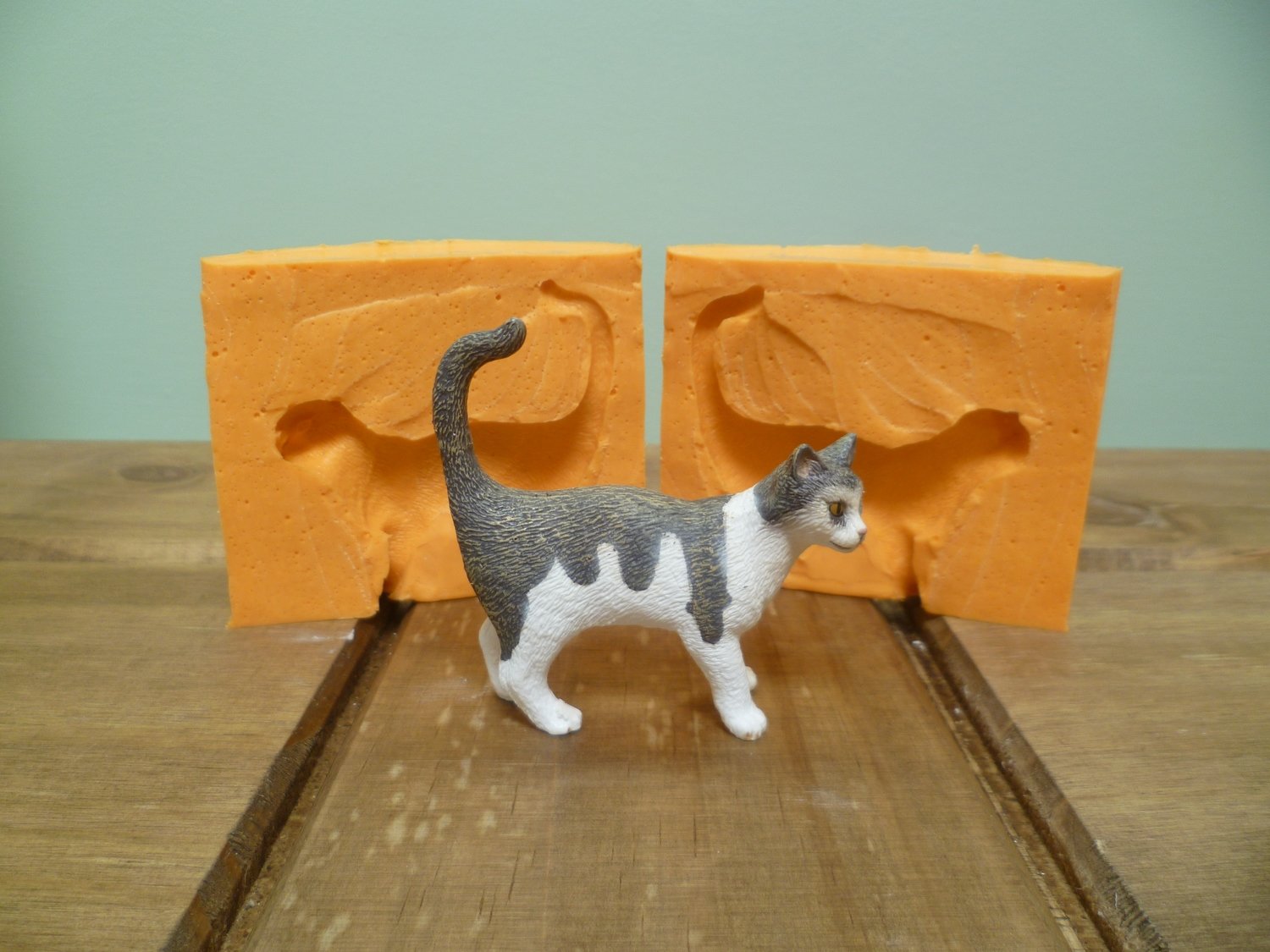 3D STANDING CAT SILICONE MOULD