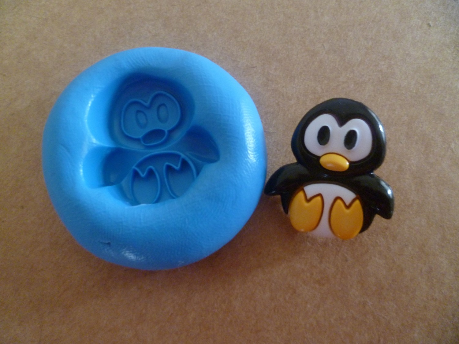 SMALL PENGUIN SILICONE MOULD