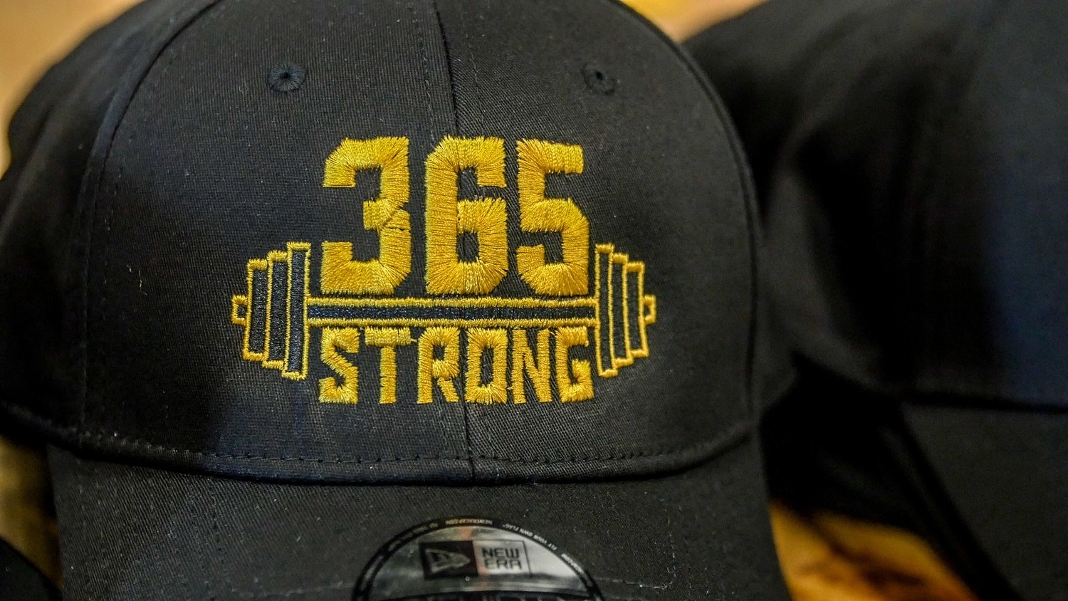 365 STRONG PF - CAPS