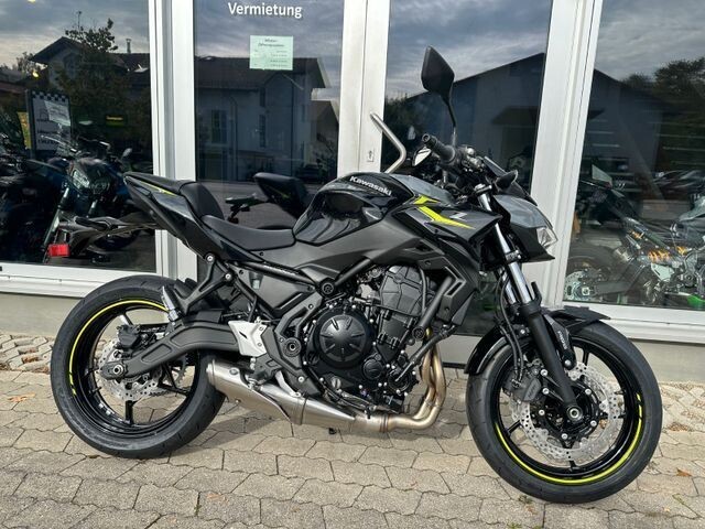 Kawasaki Z650 2024