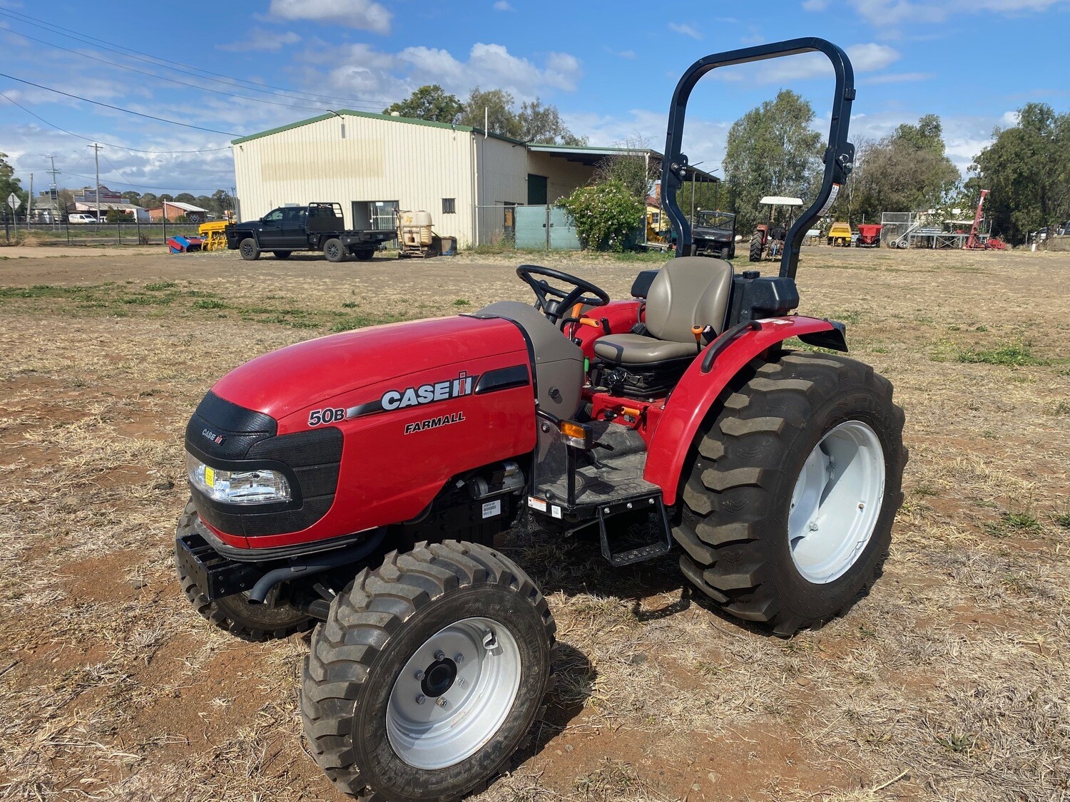 CASE IH 50B Farmall tractor