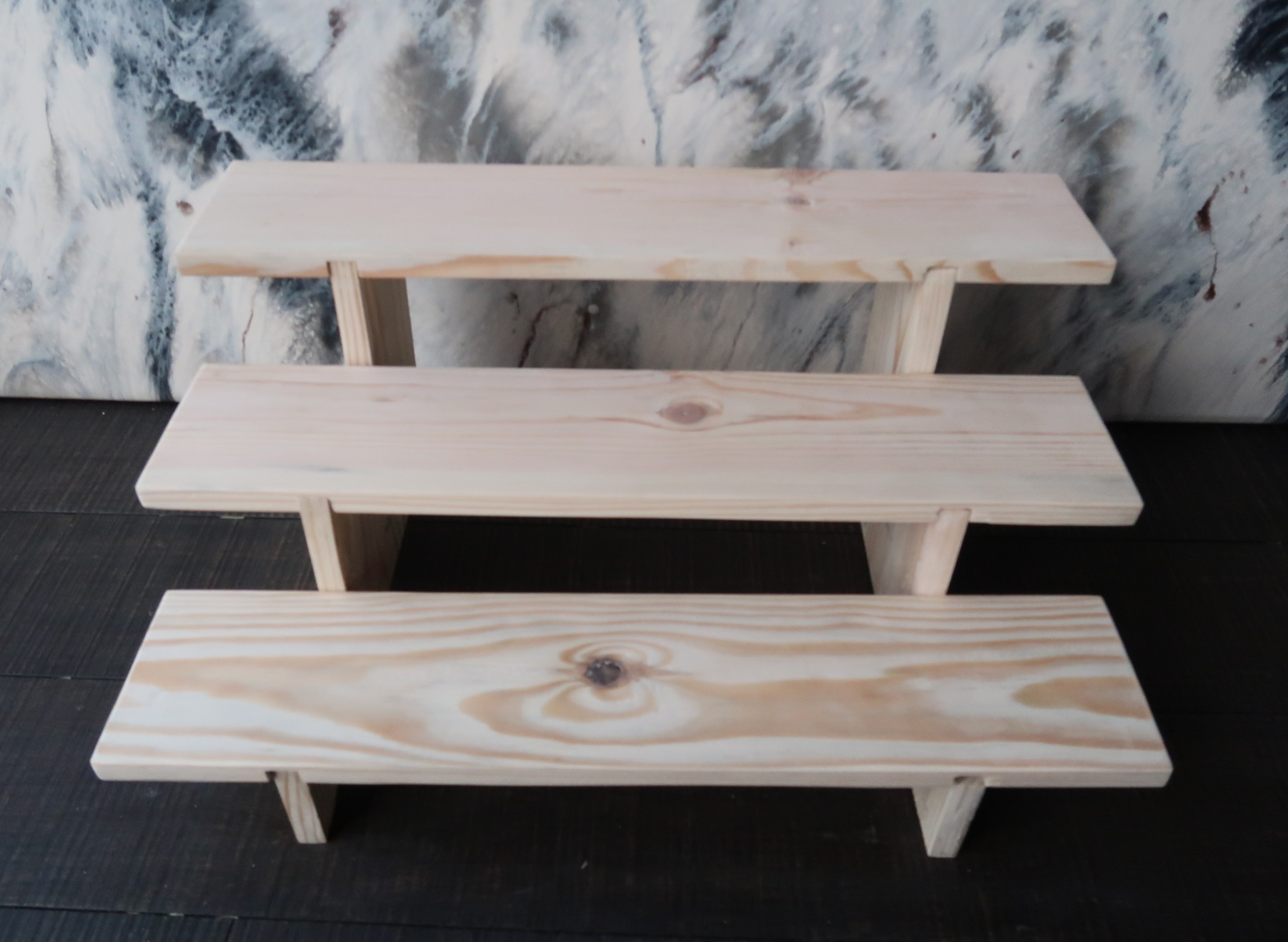 Collapsible Display Shelves