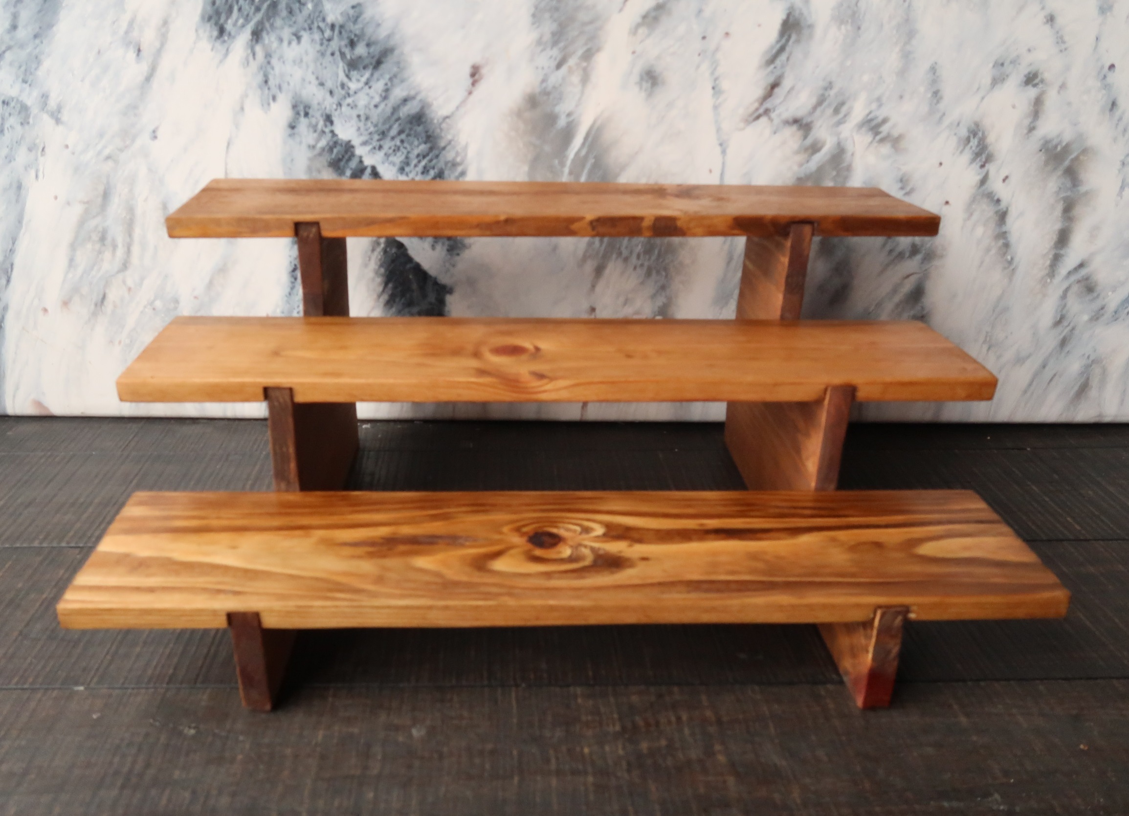 Collapsible Display Shelves