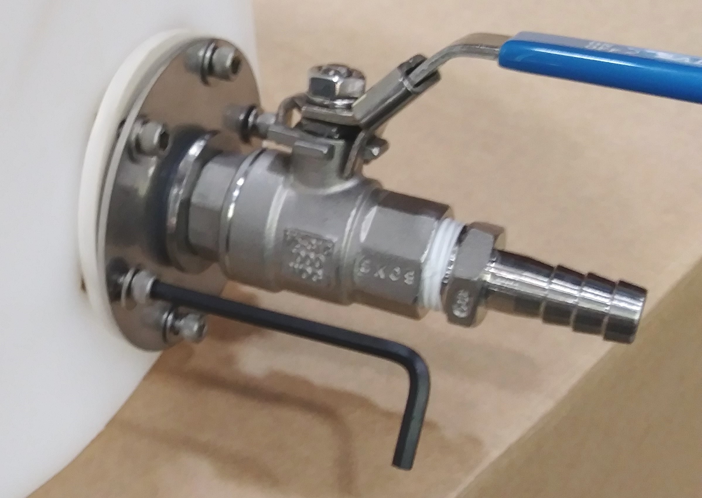 Small Batch Wine Making - 15 Gallon Eco Tank