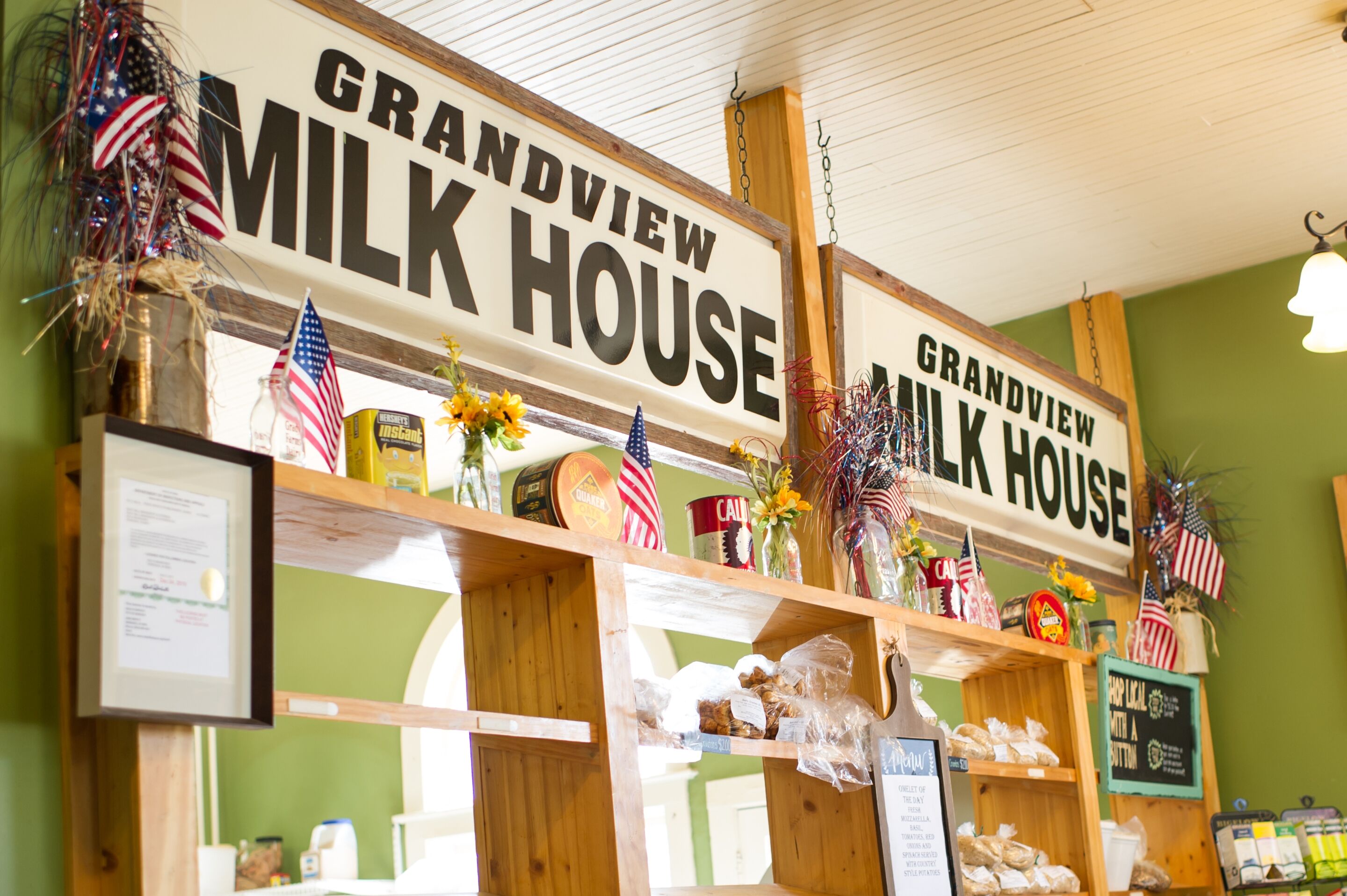 Fresh seasonal meals, catering, and baked goods