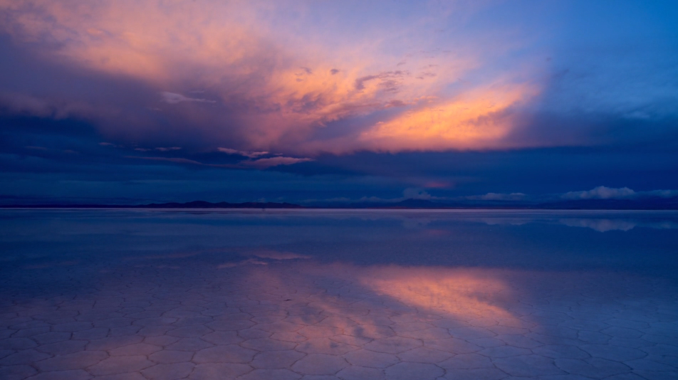 Beautiful! Earth's Largest Mirror | GearJunkie