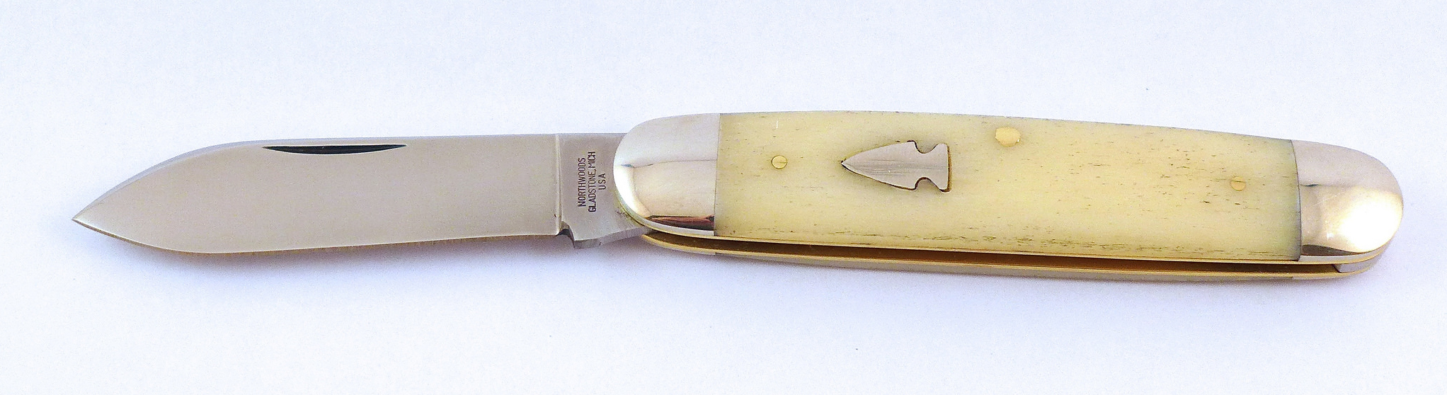 'Indian River' Jackknife: Traditional Look, Modern Metal | GearJunkie