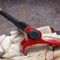 Can An Innovative Axe From Finland 'Revolutionize' Chopping Wood ...