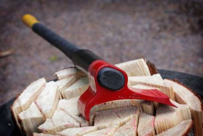 Can An Innovative Axe From Finland 'Revolutionize' Chopping Wood ...