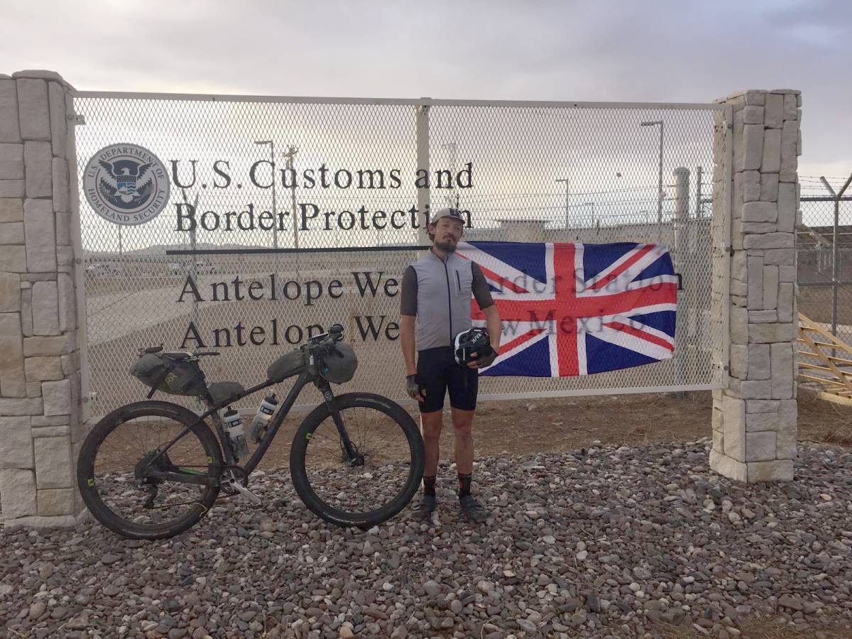 Brit Wins, Sets 'Tour Divide' MTB Course Record | GearJunkie