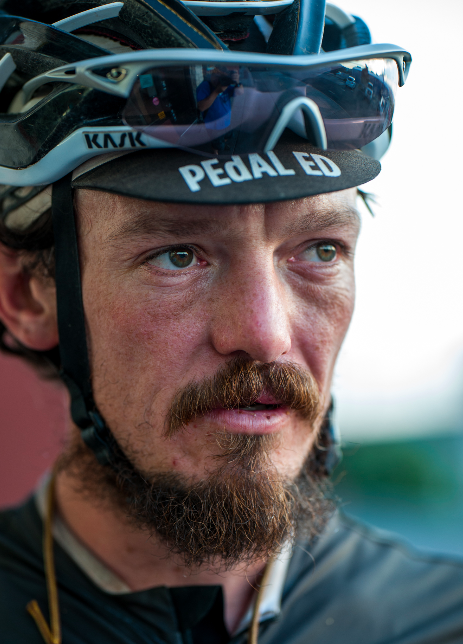 Brit Wins, Sets 'Tour Divide' MTB Course Record | GearJunkie