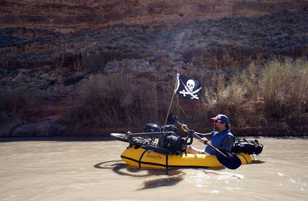 Tested: Ultralight Anfibio 'Alpha XC' Packraft | GearJunkie