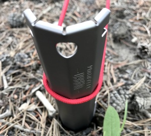 Ultralight Titanium Tool Digs Perfect Poo Holes | GearJunkie