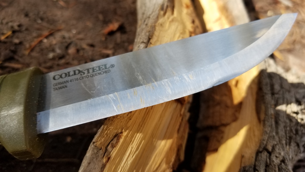 Budget Bushcraft: Cold Steel Finn Hawk vs. Mora Companion | GearJunkie