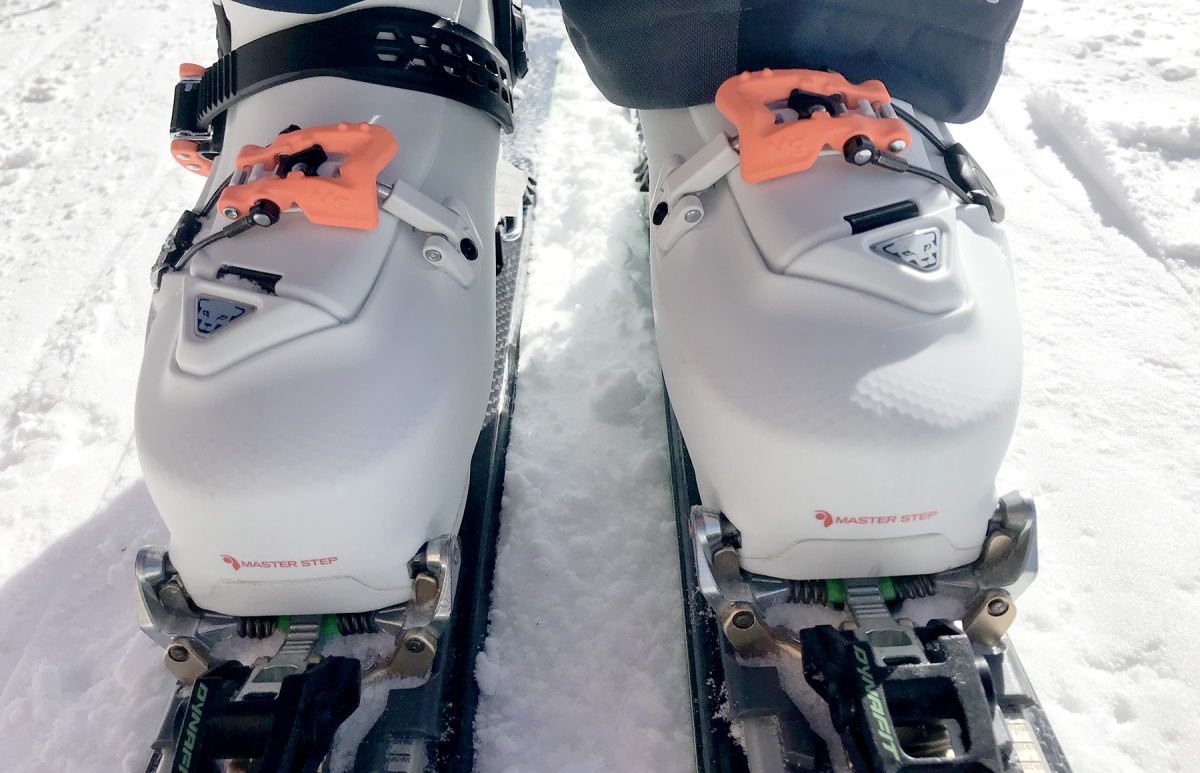 Dynafit Hoji Pro Tour: Lever System Reinvents Uphill/Downhill Ski Boot ...