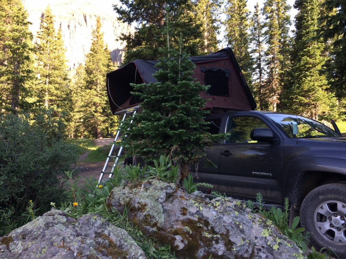 iKamper Skycamp Review: Sleep on the Roof With a Family of 4 | GearJunkie