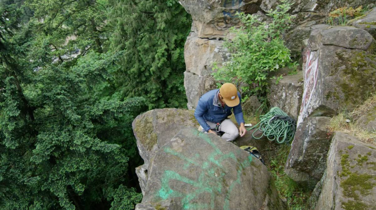 Rock Oddity: Climbing Portland’s Inner-City Butte | GearJunkie