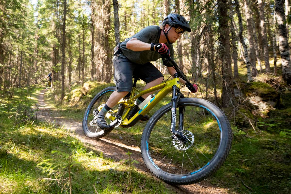 GT Redesigns Force, Sensor Mountain Bikes for Customization | GearJunkie