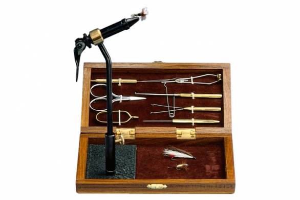 Fly Tying for Beginners: Why You Should Tie and How to Start | GearJunkie