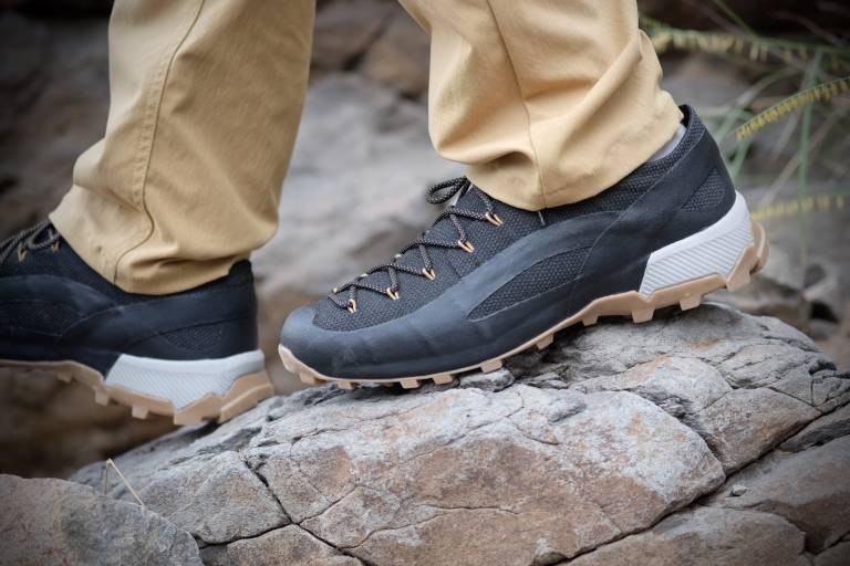 Naglev Unico Kevlar Shoe Review: This Italian Hiker Is (Coco)Nuts ...