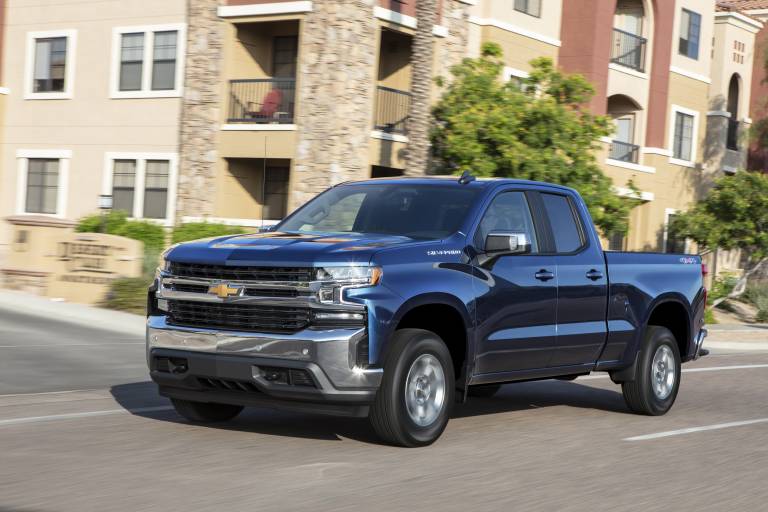 Small Engine, Big Truck: 2019 Silverado 4-Cylinder Turbo Review ...