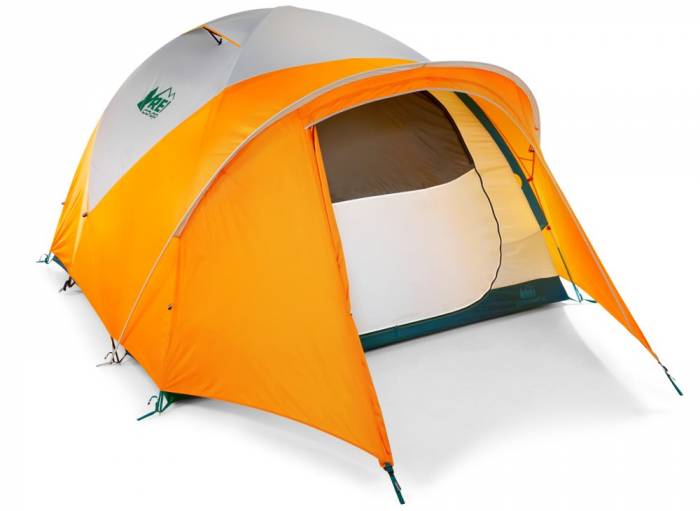 Pick a Size: REI Base Camp 4 & 6 Tents 40% Off | GearJunkie
