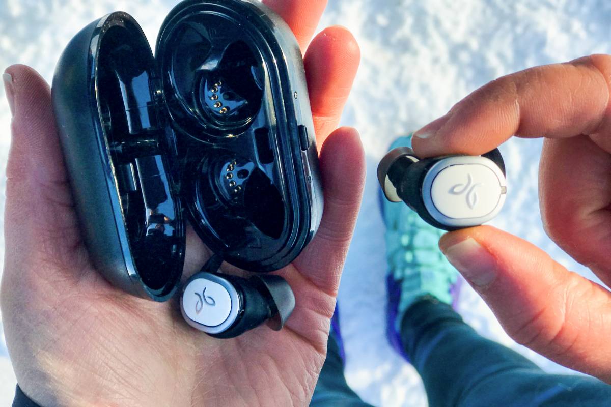 Jaybird Run Wireless Headphones Review: Hassle-Free Earbuds at Last ...