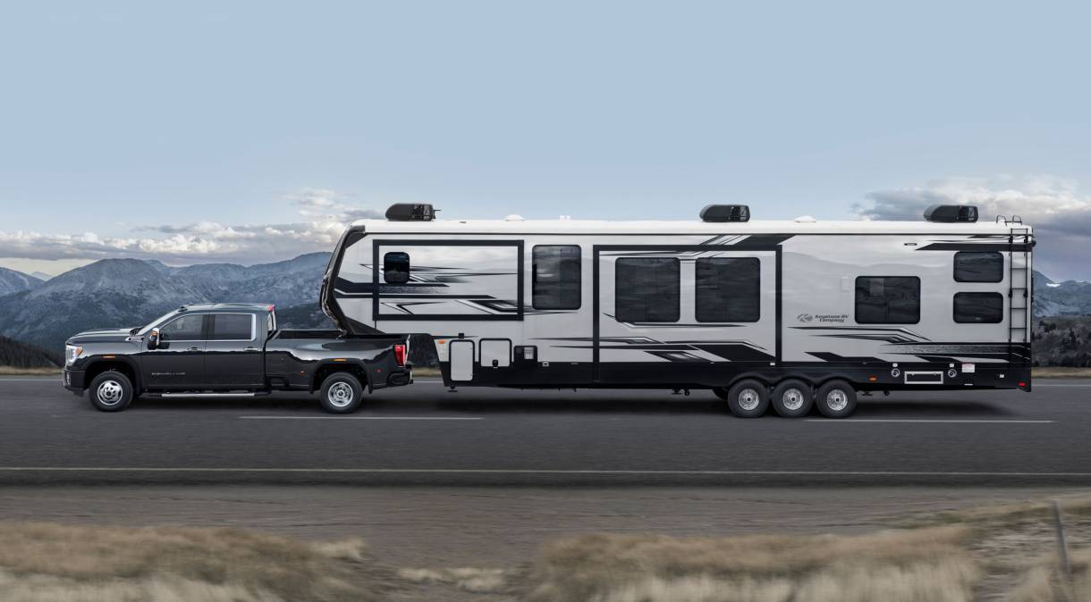Invisible Tow-Behind: GMC Launches 'Transparent Trailer View' | GearJunkie