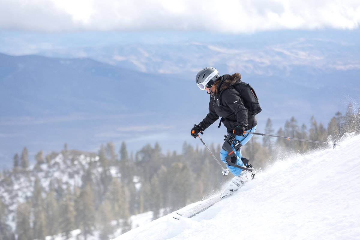 I Skied With an Exoskeleton: ROAM Elevate First Look | GearJunkie