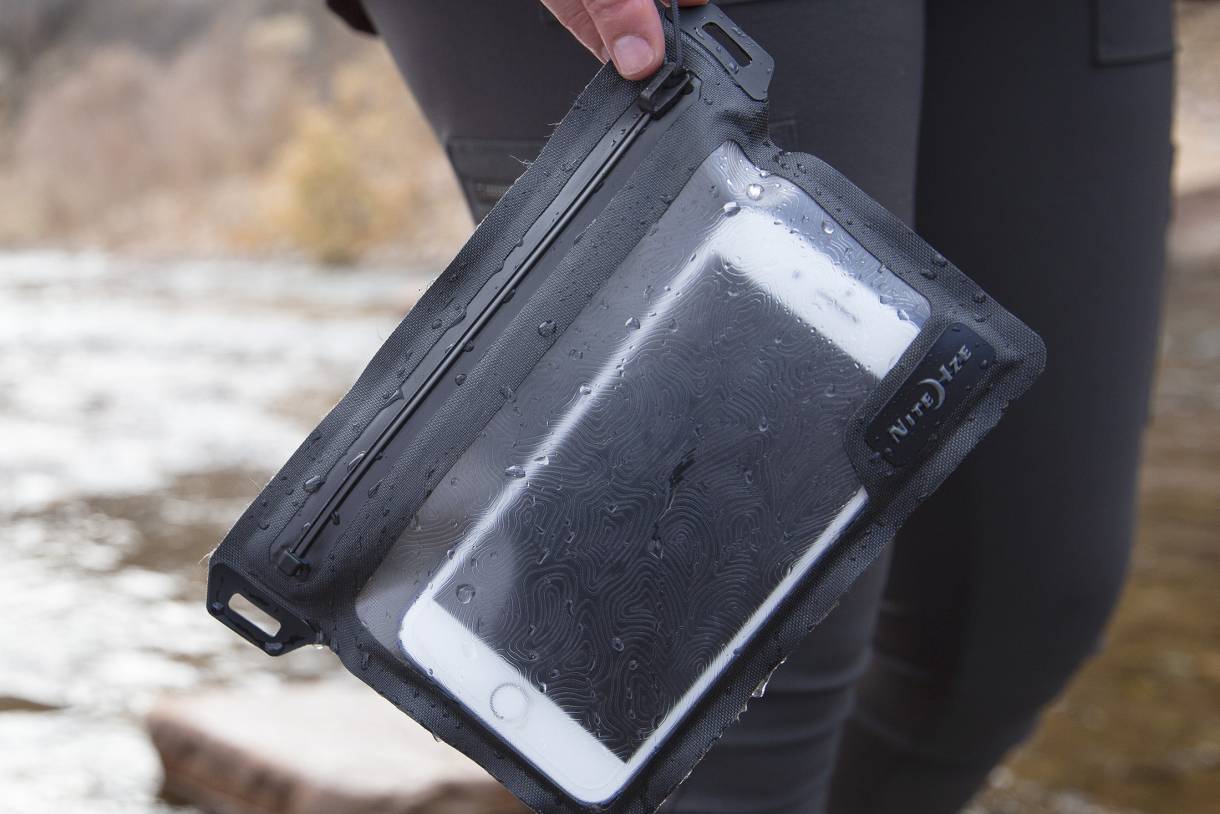 Closing the Gap: Nite Ize TRU Zip Waterproof Zipper Is Revolutionary ...
