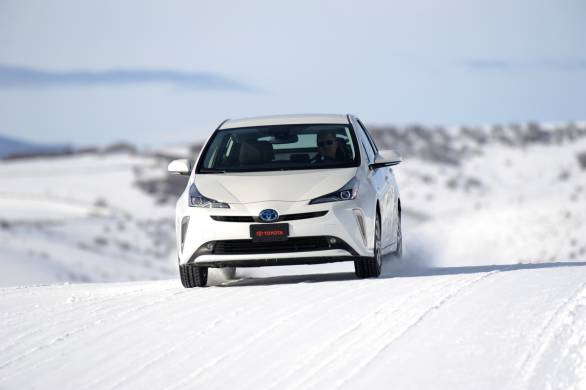 2019 Toyota Prius AWD-e Review: Economy Adventuremobile Tested | GearJunkie