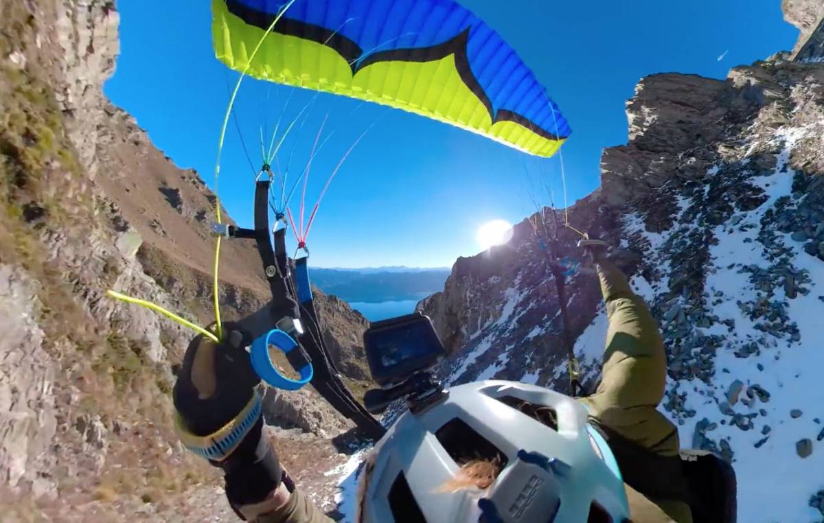Speed Flying in New Zealand Is Some Vertigo-Inducing Fun | GearJunkie