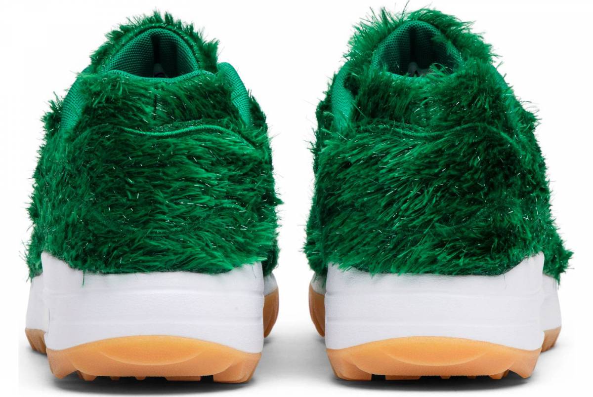 Nike 'Grass' Shoe Made for Golfers, Sneakerheads | GearJunkie