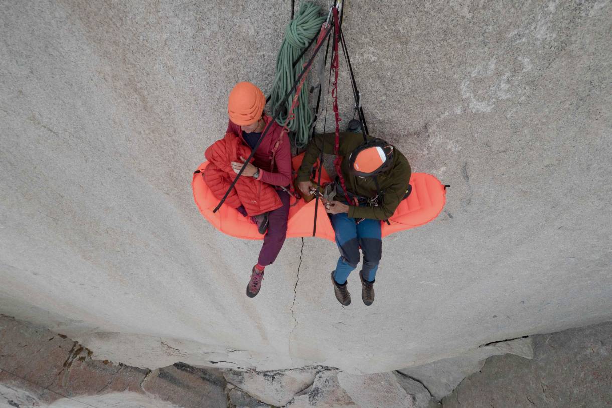 Would You Sleep on an Inflatable Portaledge? 'G7 POD' Is World's ...
