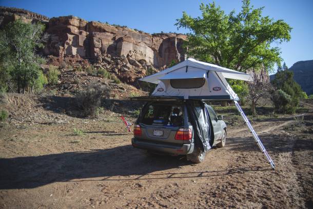 The Lowest-Profile Folding Rooftop Tent: Tepui 'Low-Pro' Review ...
