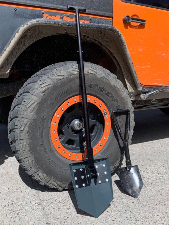 DMOS Delta Shovel: The Ultimate Adventure Tool? | GearJunkie