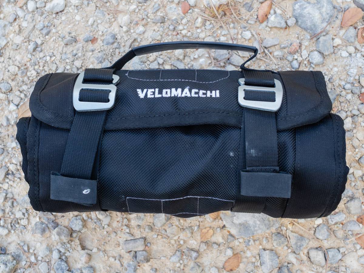 Velomacchi Speedway Tool Roll Review: Pack Tightly | GearJunkie