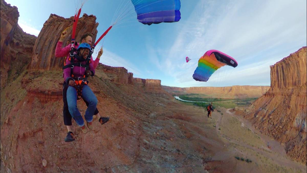 Tandem BASE Jumping in Moab: How to Take the Leap | GearJunkie