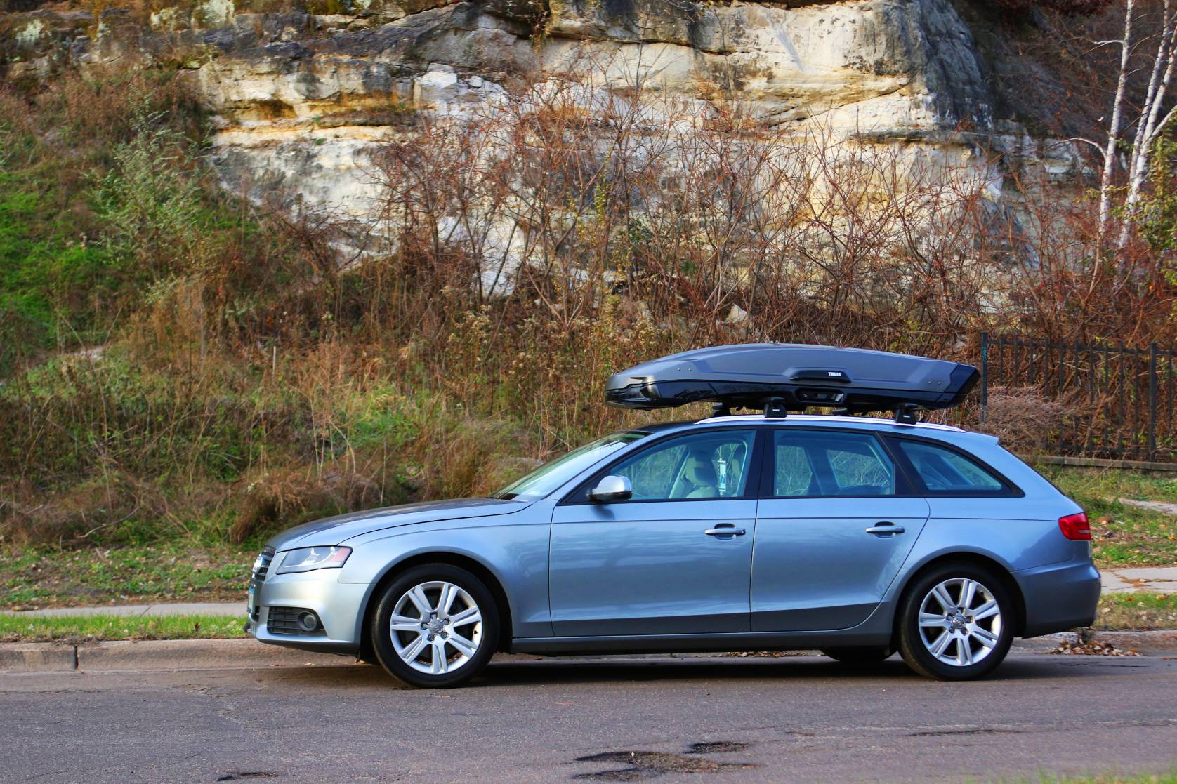 Thule Launches Vector M and Alpine Rooftop Cargo Boxes | GearJunkie