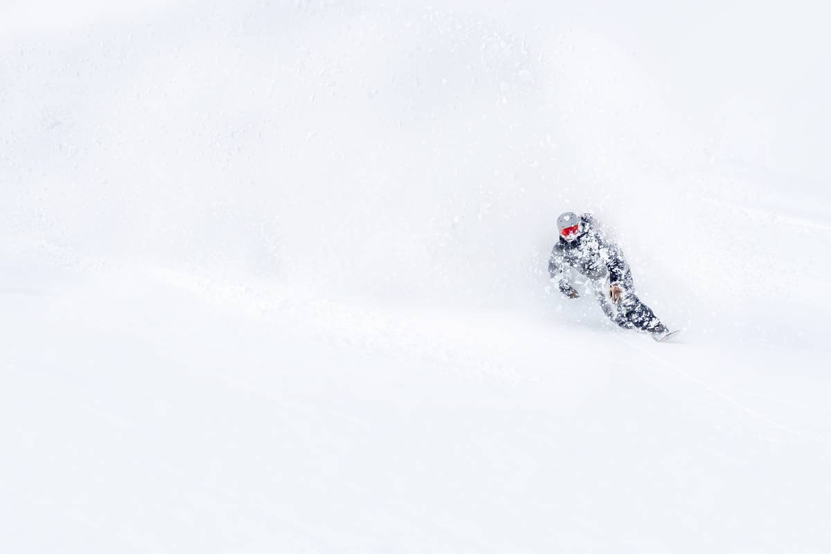 Skiing Japan: 4 Ways to Score 'Japow'