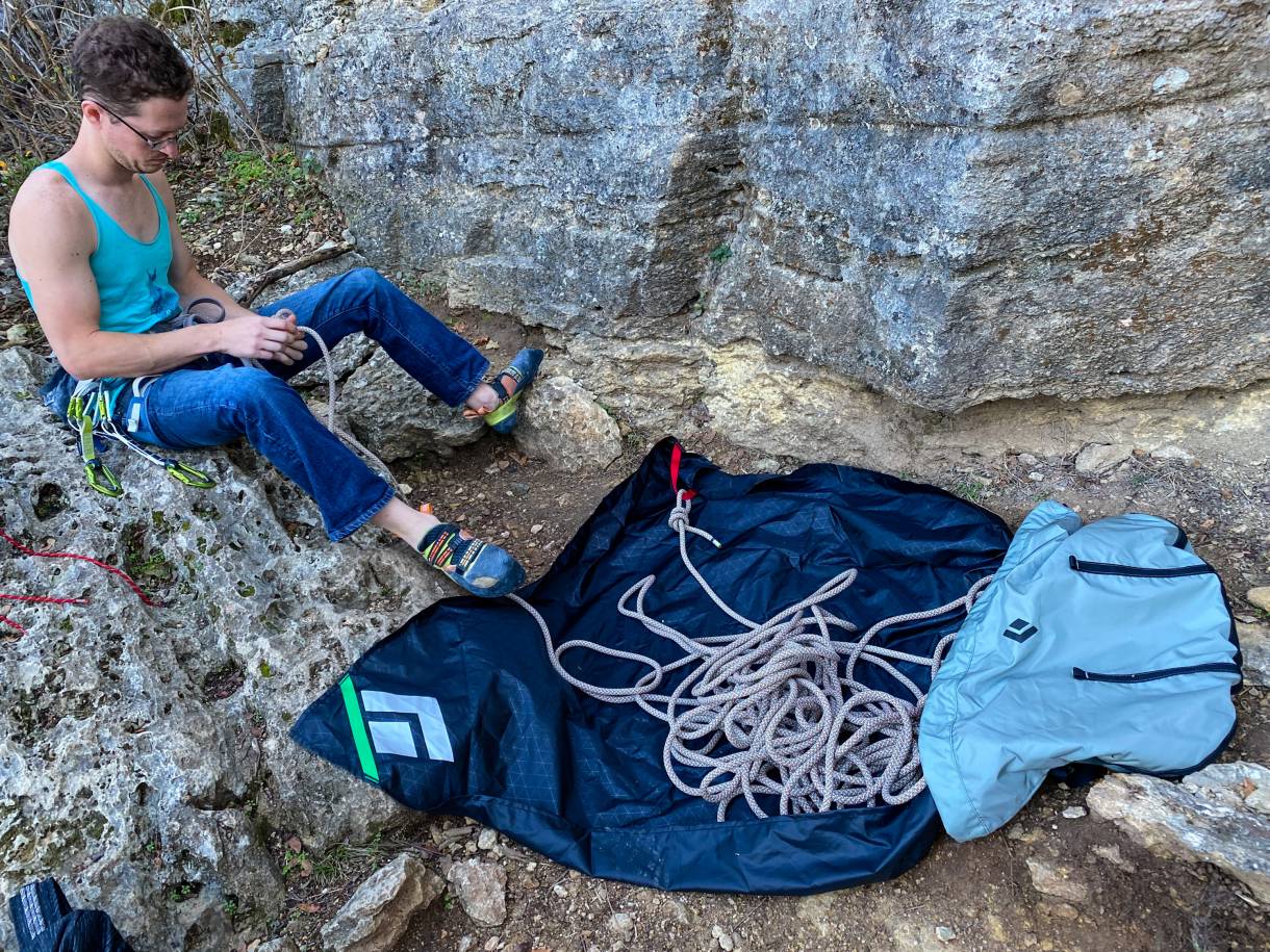 The Best Climbing Rope Bags of 2022 | GearJunkie