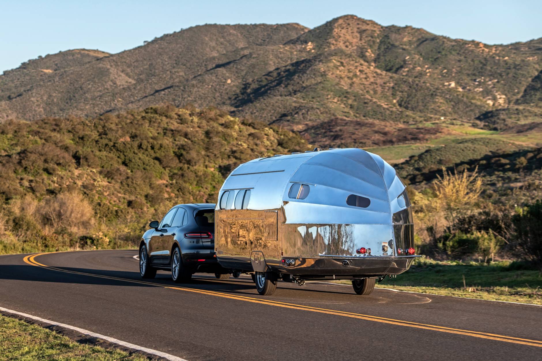 Yacht on Wheels: Bowlus Road Chief Endless Highways Performance Edition ...