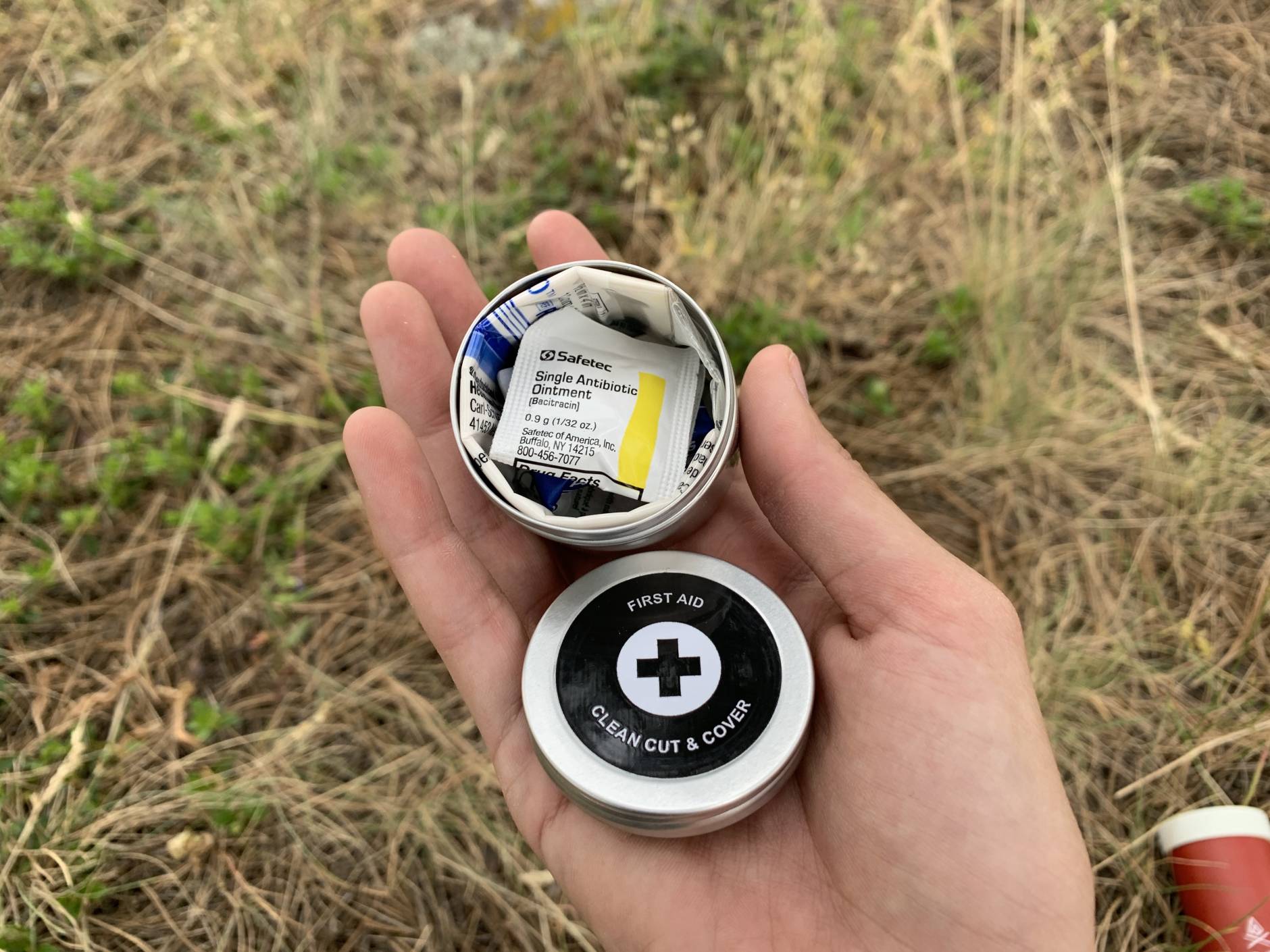 Tiny, Mighty Medic: VSSL First Aid Mini Review | GearJunkie