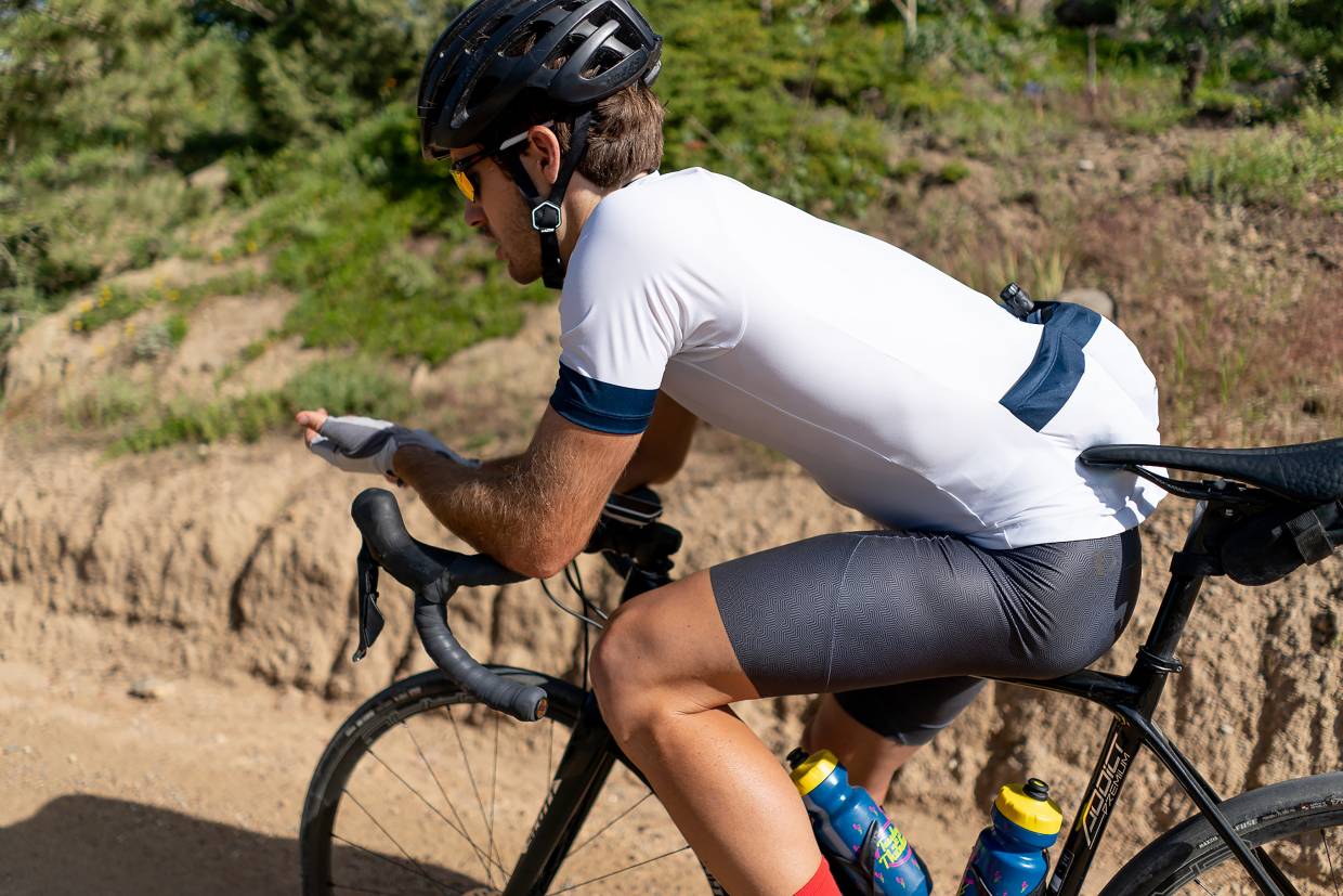 How to Build Your First Road Cycling Kit | GearJunkie