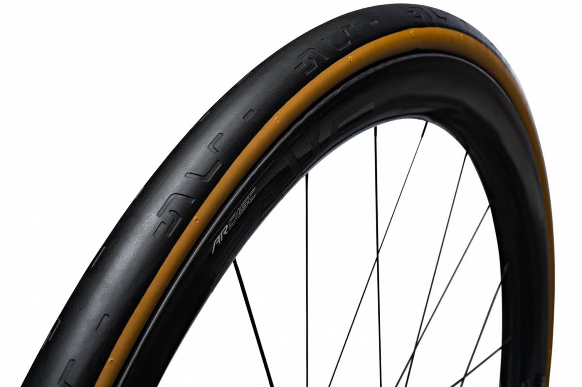 ENVE Rolls Into Bike Tire Market With 'SES Road Collection' | GearJunkie