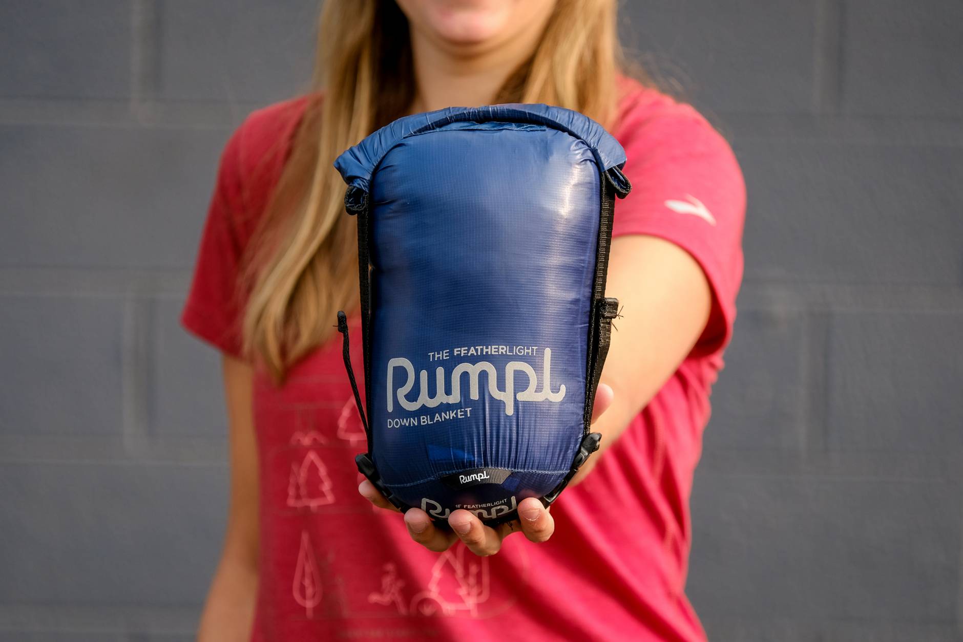 Warm and Cozy: Rumpl Launches Lighter, Warmer 'Featherlite' Blanket ...