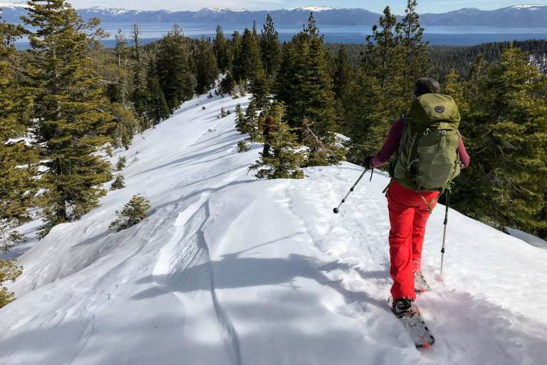 How to Choose Snowshoes: A First-Time Guide | GearJunkie