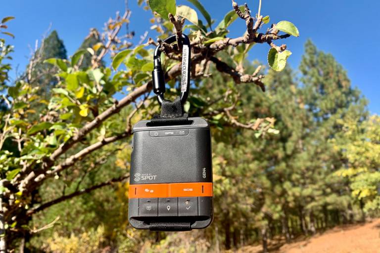 SPOT Gen4 Review: Better Maps, More Messages, and Auto-Send | GearJunkie